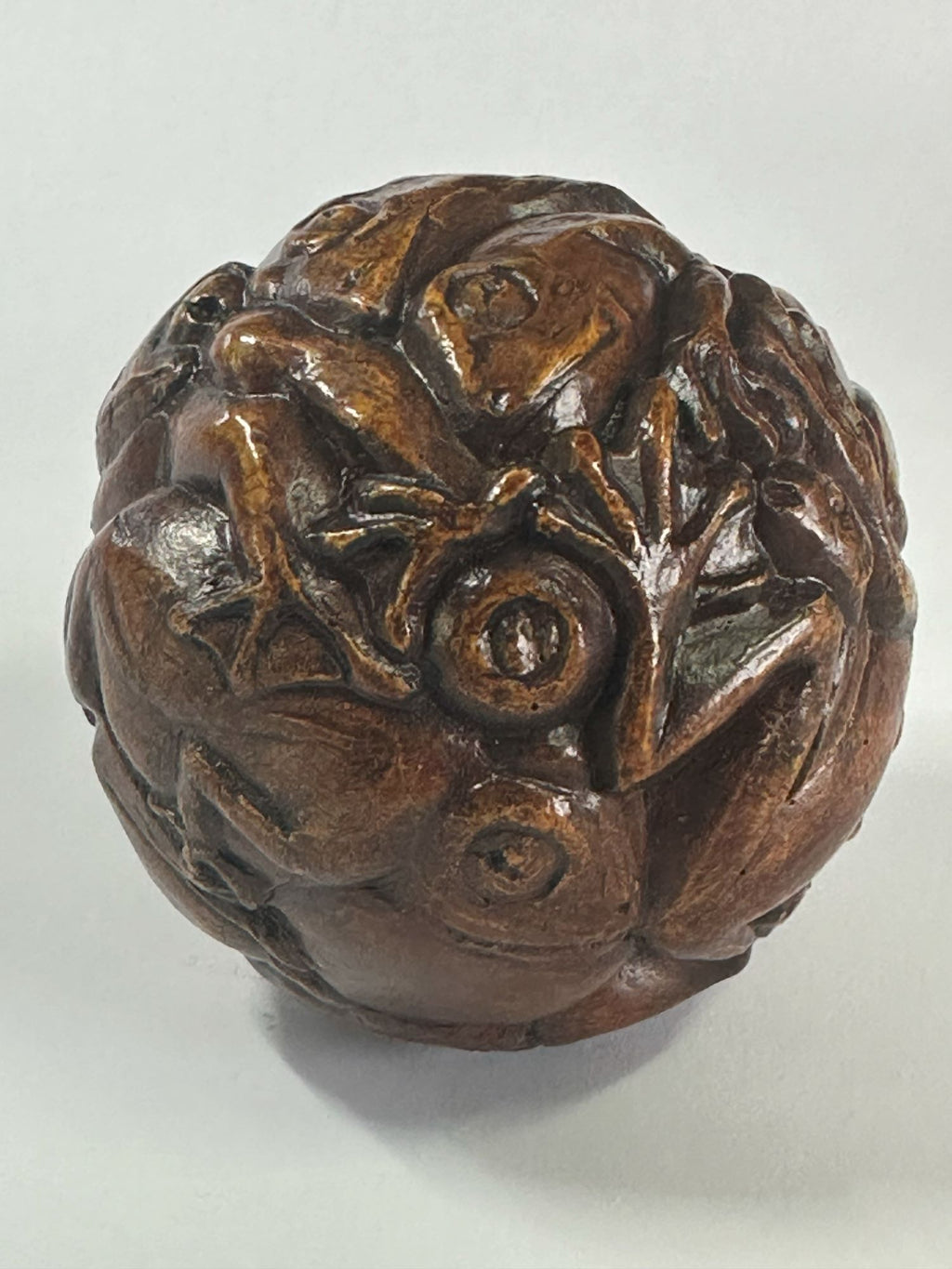 Frog Totem Orb by Yve Sturgeon – Obsidian Art