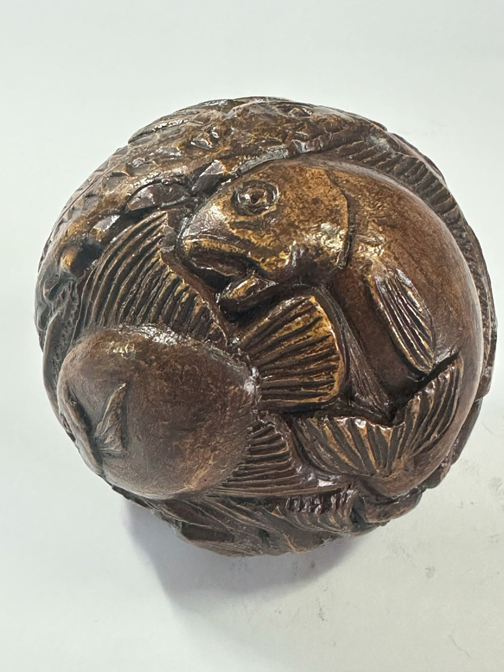 Fish Totem Orb by Yve Sturgeon – Obsidian Art