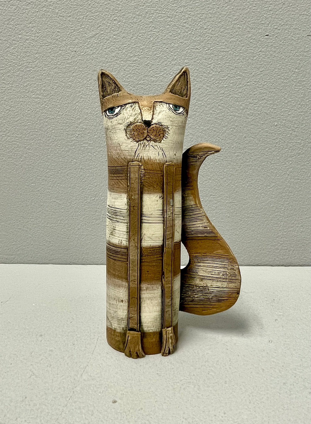 Stripey Cat - Ceramic Sculpture by Sarah Saunders – Obsidian Art