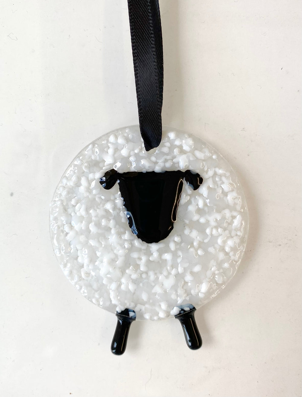 Sheep Glass Decoration by Marc Peters – Obsidian Art