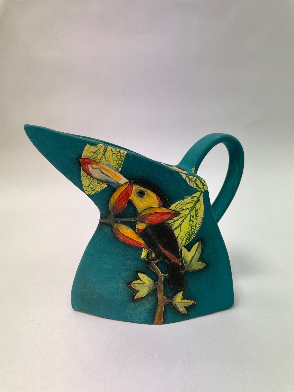Chameleon Teal Triangle Jug by Jeanne Jackson – Obsidian Art