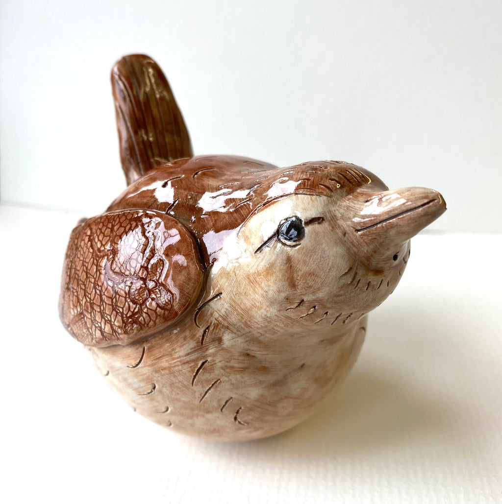 Ceramic Wren – Obsidian Art